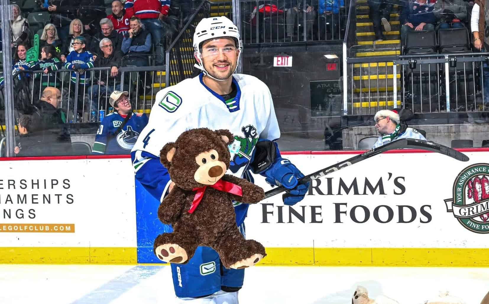 Abbotsford Canucks Annual Teddy Bear Toss Collects Toys for Archway ...